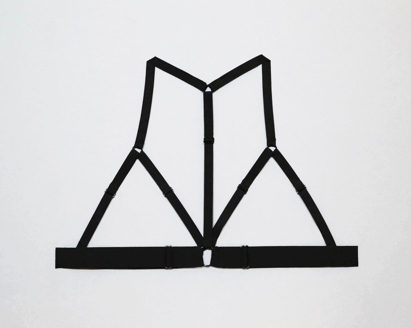 The Cage Bra – elevating your style versatility with a fun accessory – QNTL